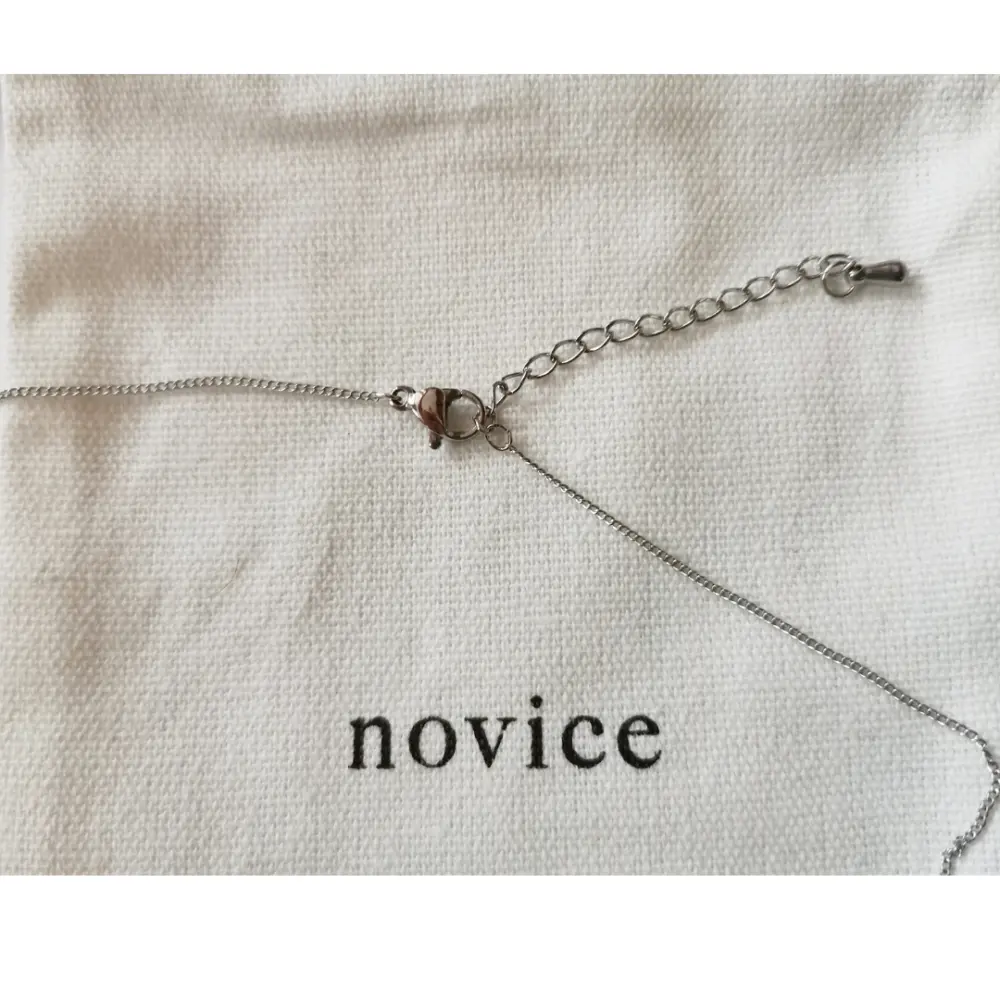 noviceの年齢層は？40代50代も使える大人のプチプラアクセサリー - Fashion Magazine